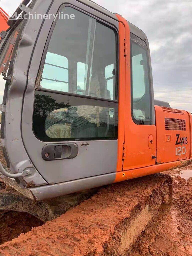 Hitachi ZX120 bager guseničar