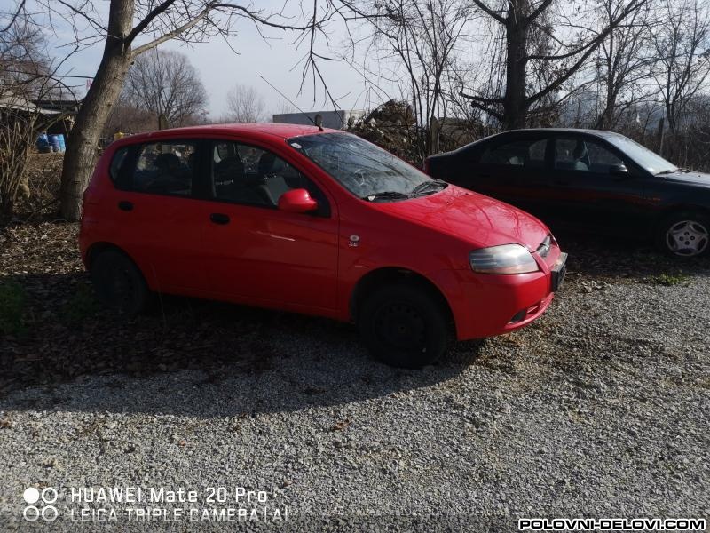 Chevrolet Aveo 1.2b Kompletan Auto U Delovima