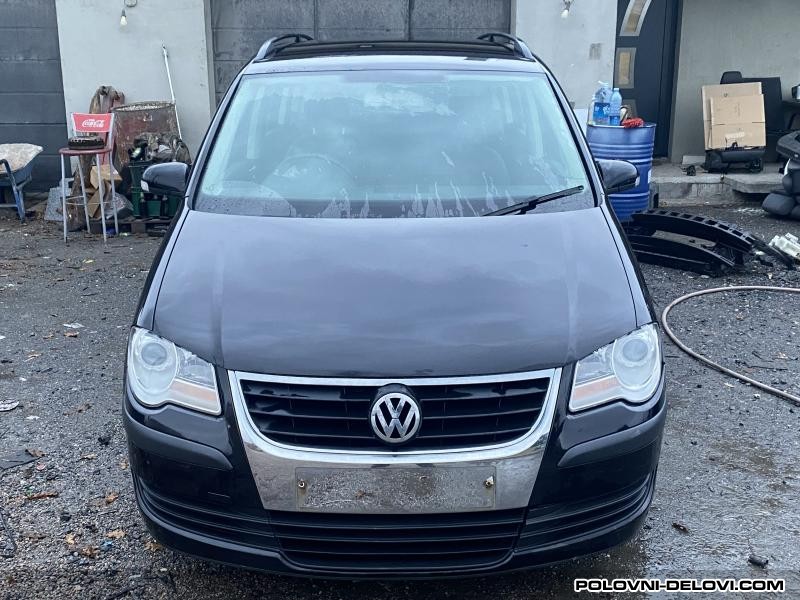 Volkswagen Touran Hauba.Far.Prsa Karoserija