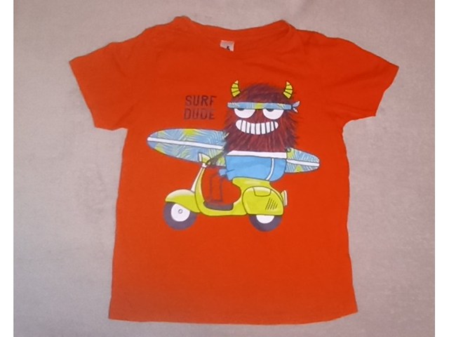 Narandžasta majica sa čudovištem