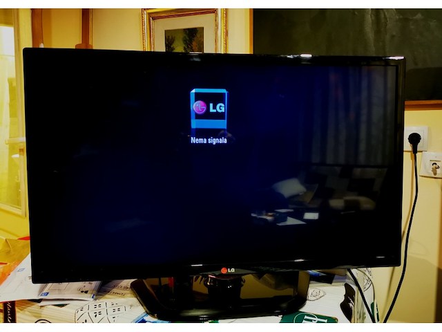 LG 32LN536B LED TV