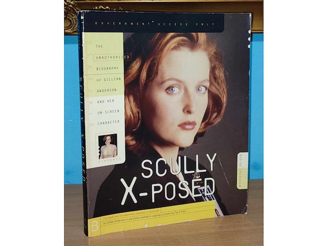 Dosije X Skali monografija na engleskom Scully X Posed