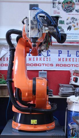 Industrijski robot
KUKA KR200-3 COMP + SPINDLE +TOOL CHANGER SET