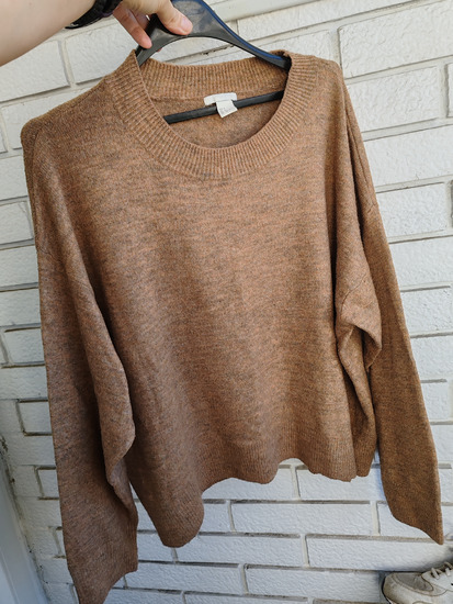 Camel dzemper H&M