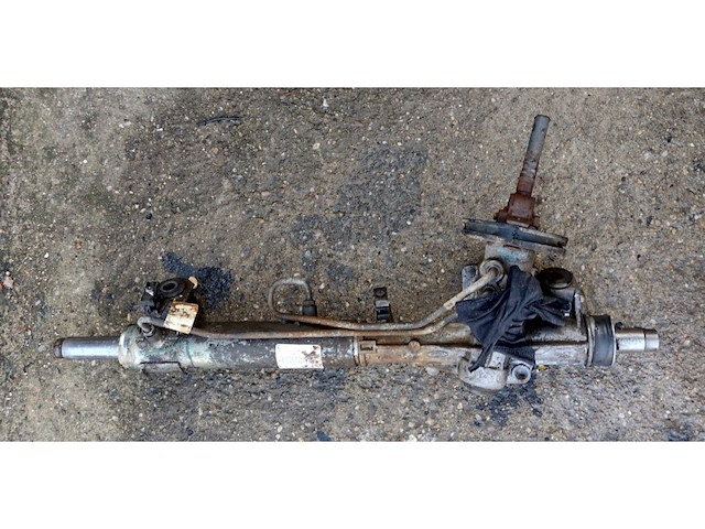 SERVO LETVA VOLANA FORD ESKORT 5,5