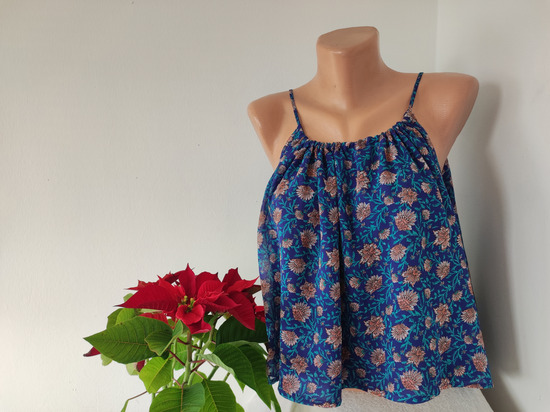 H&M bluza floral dezen vel 38