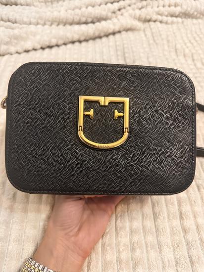 Furla tasna