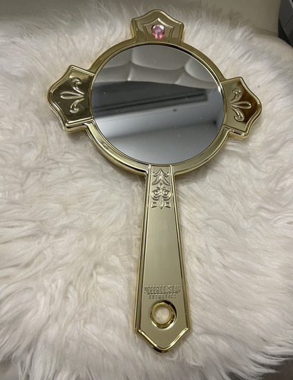 Jeffree Star ogledalo