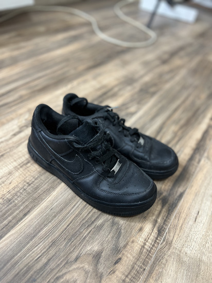 Nike Air Force 1 patike