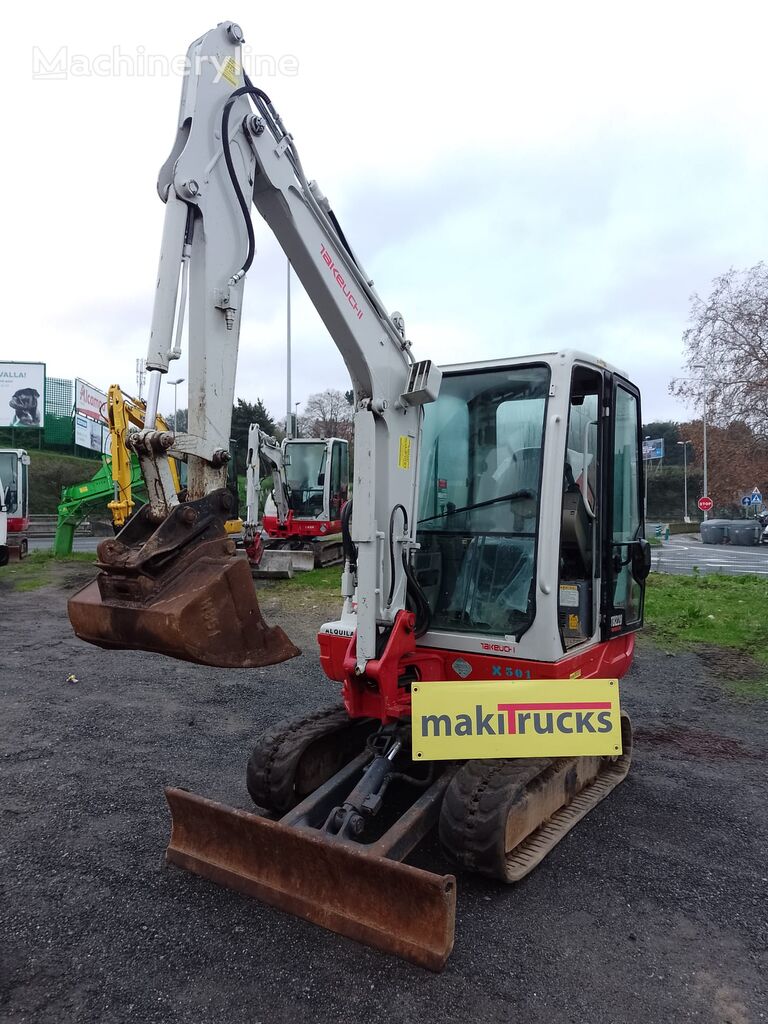 Takeuchi TB228 mini bager