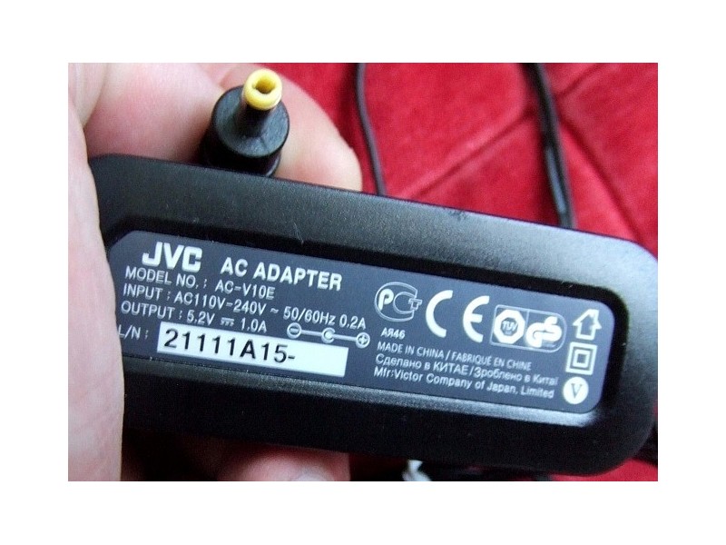 Strujni adapter JVC AC-V10E - 5,2V 1A
