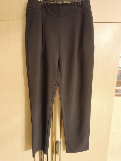 Elegantne pantalone