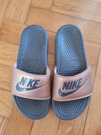 Nike papuče