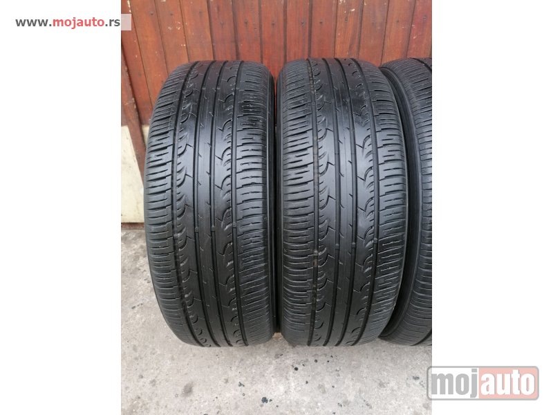 2136. Gume KUMHO 17-ice, M+S 205/55, Šara 5,2 mm