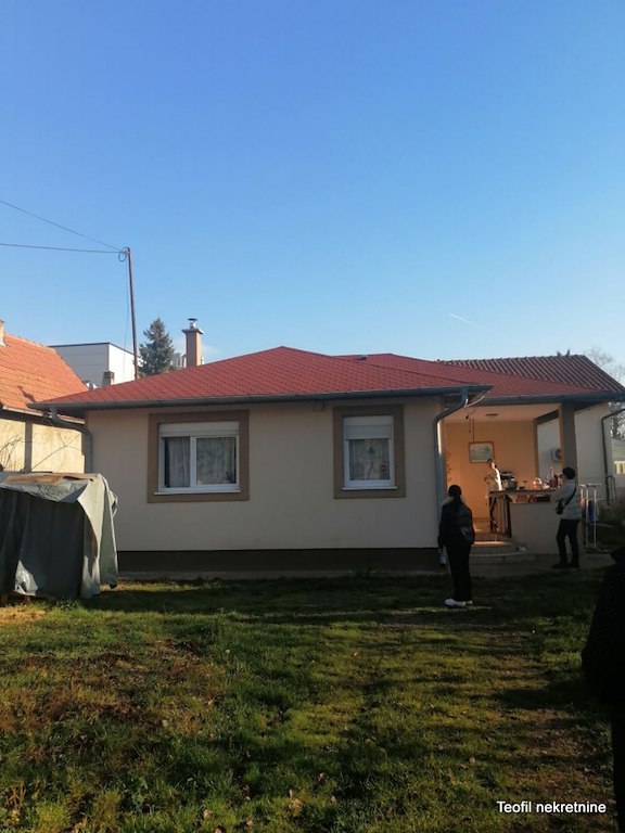 SURCIN LEDINE 88m2 , 245000e