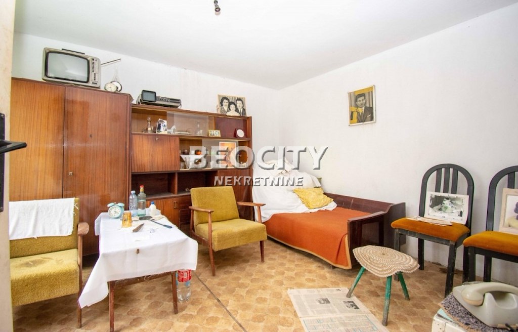 Lazarevac, Stepojevac, Starih boraca, 4. 5, 60m2, 400EUR