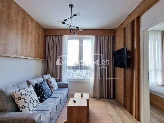 Opremljen nov apartman od 37m2 dvije spavaće u sklopu novog naselja nadomak Snježna dolina Resorta i staze Trnovo
