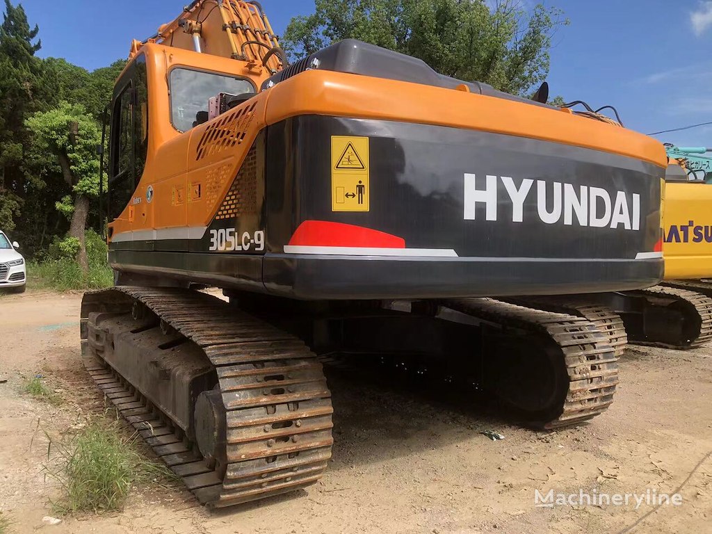 Hyundai R305LC bager guseničar