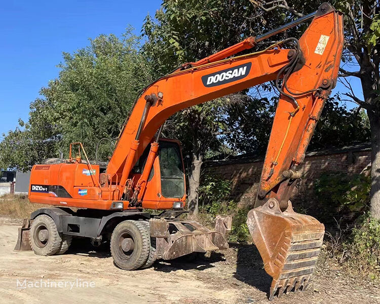 Doosan DH210W bager točkaš