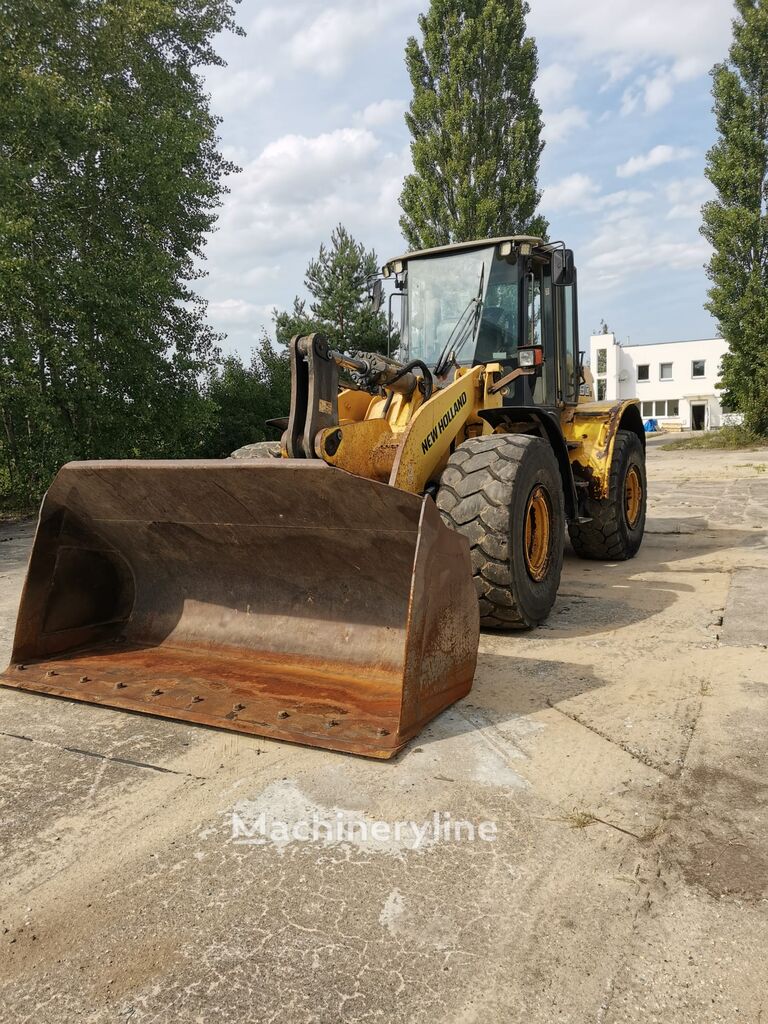 New Holland W190 B prednji utovarivač