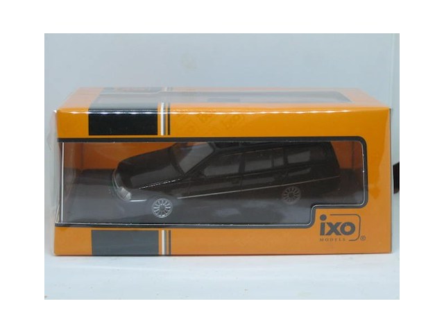 1:43 IXO opel omega A2 caravan