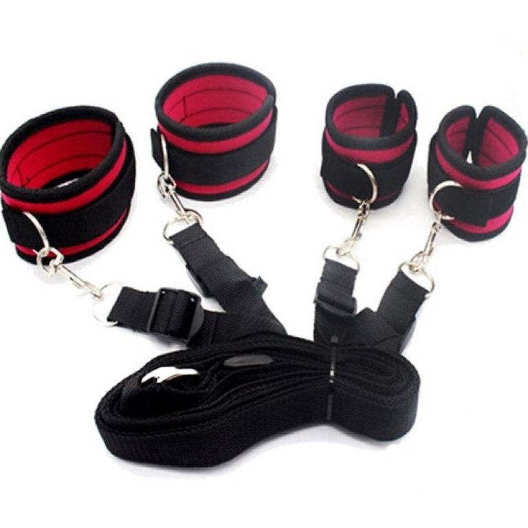 Black & red wirst and ankle bed restraint set AF 1034