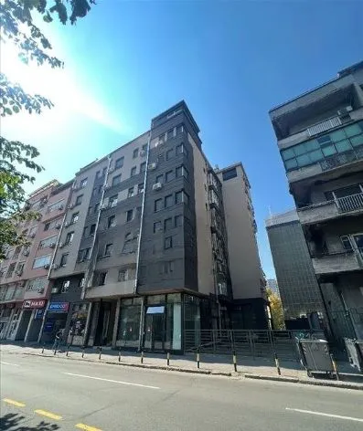 Izdavanje, poslovni prostor, 255m2, Palata Pravde, Beograd