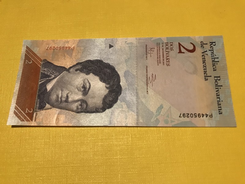 VENECUELA 2 BOLIVARES.2012..UNC.