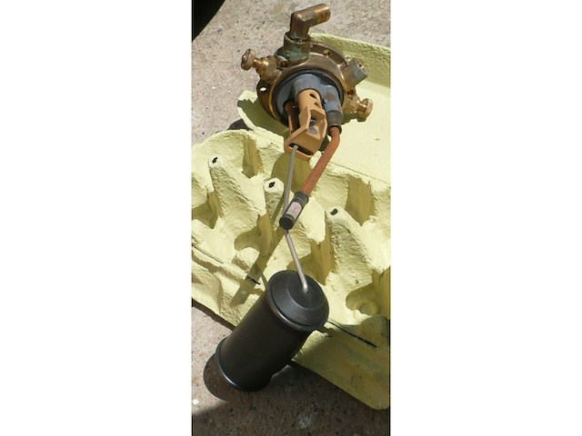 Plinski ventil za tocak torus bocu
