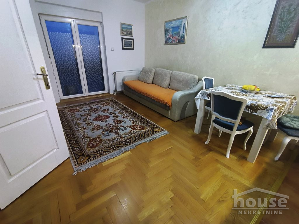 Stan,NOVI SAD,CENTAR 43m2,136990€ , ID: 1060366