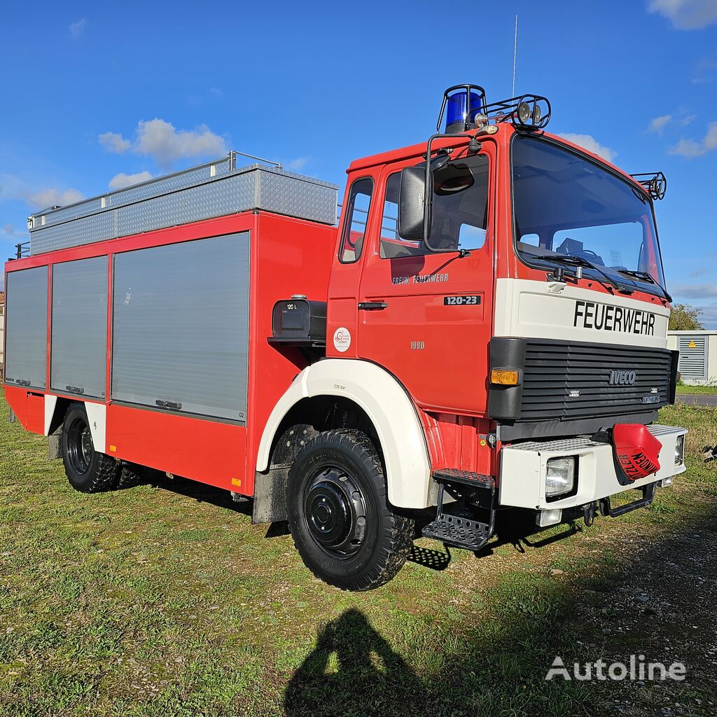 IVECO 120-23 Allrad Feuerwehr Rüstwagen 2 vatrogasno vozilo