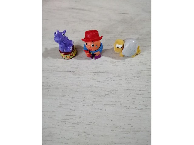 Kinder figurice 3 komada