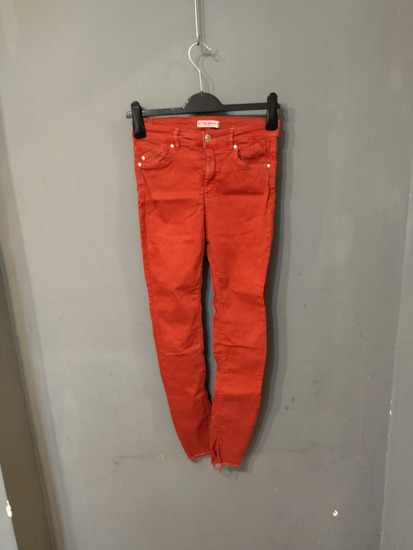 Pull and bear pantalone S