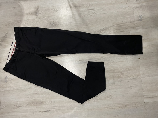 Elegantne pantalone