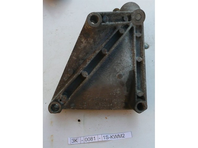 Renault  8200000023 B aluminijum za neki stari nosač mo