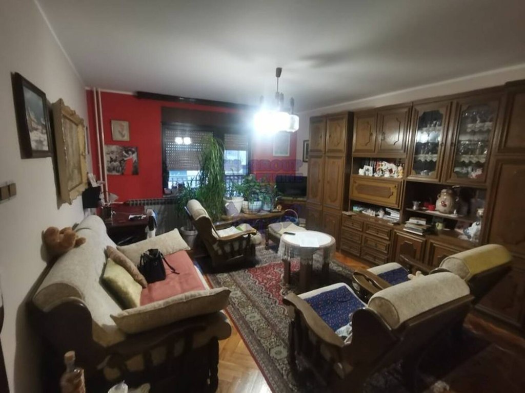 Odlicna ponuda kuća u Rumenci