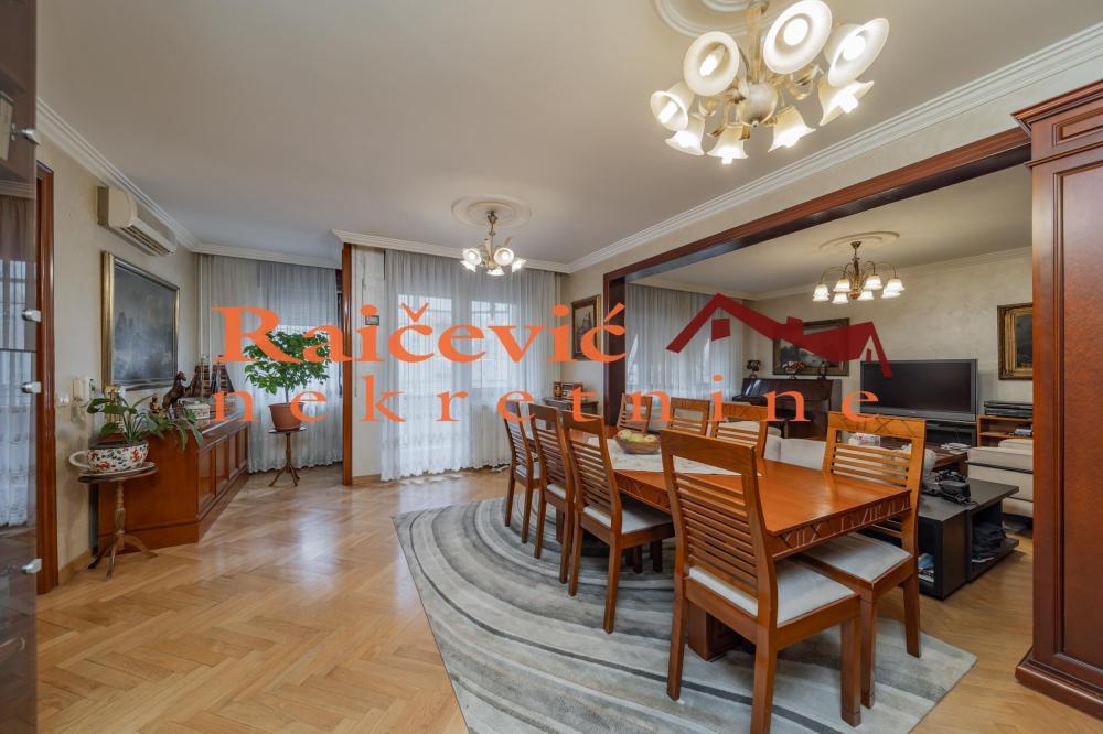 Vojvode Bogdana, Petosoban stan na prodaju, 150m2, 557.000€