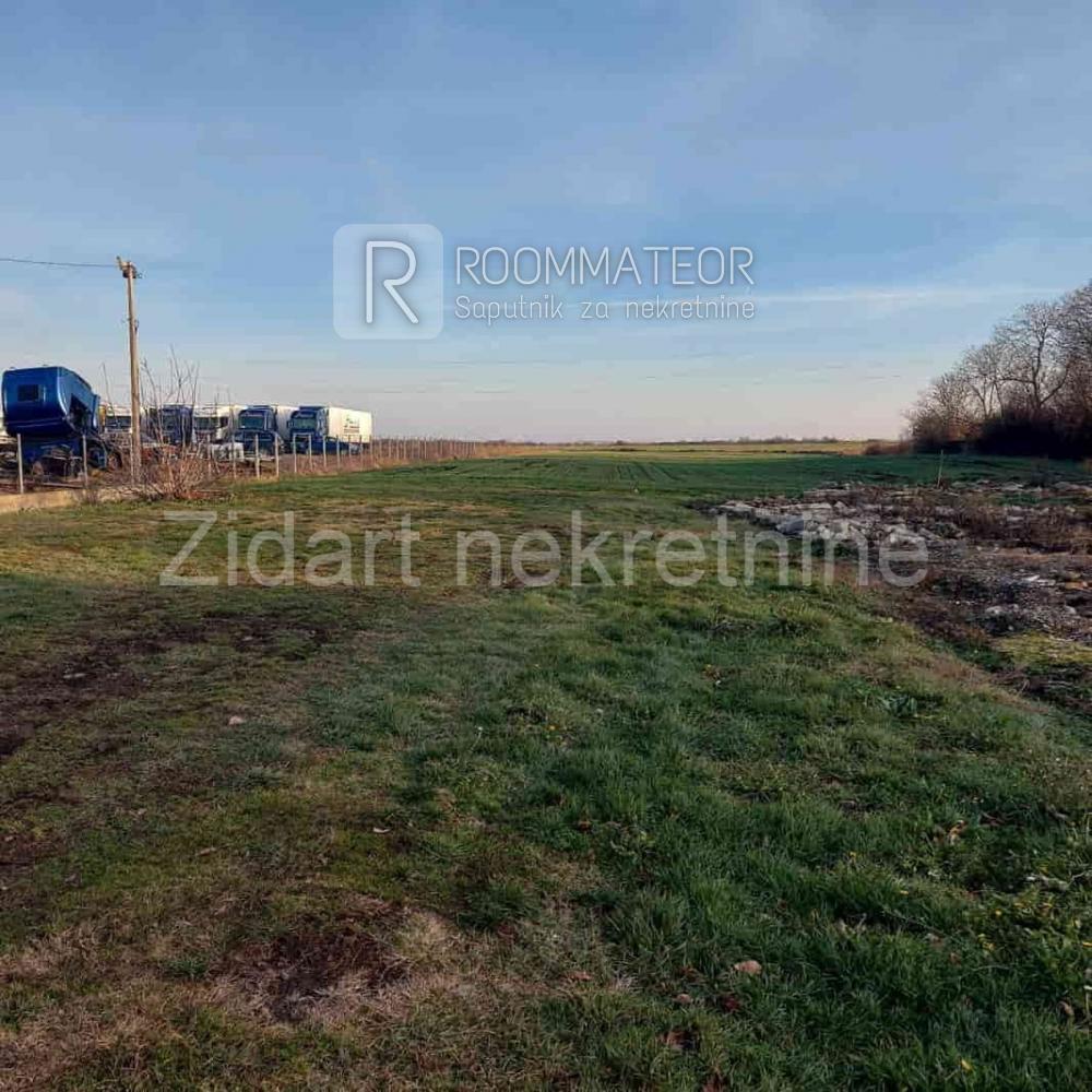 Poljoprivredno zemljište na prodaju, Ugrinovci, 500.000€