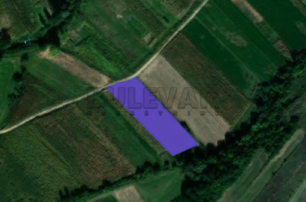 ČamurlijskaGrađevinsko zemljište na prodaju, Niš, 5.000€