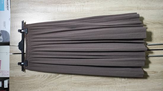 Reserved plisirana suknja braon