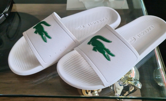 Lacosta papuce