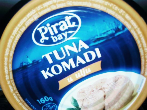 TUNA KOMADI