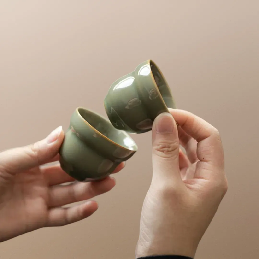 [SALE]“Fulu” Handmade Antique Style Yue Kiln Celadon Tea Cup