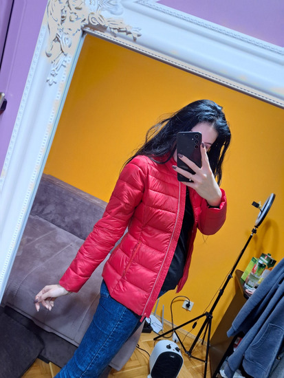Crvena, nova jakna