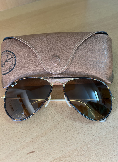 Ray ban aviator