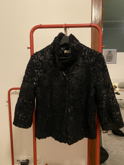 Crna, svecana jakna