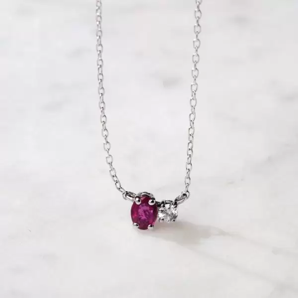 Moderna ogrlica sa rubinom, 4094