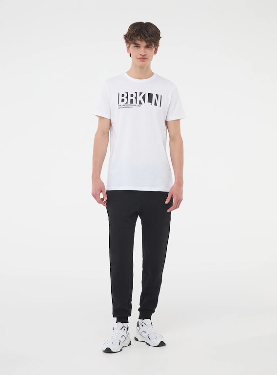 Majica sa štampanim logom BRKLN Optička bela