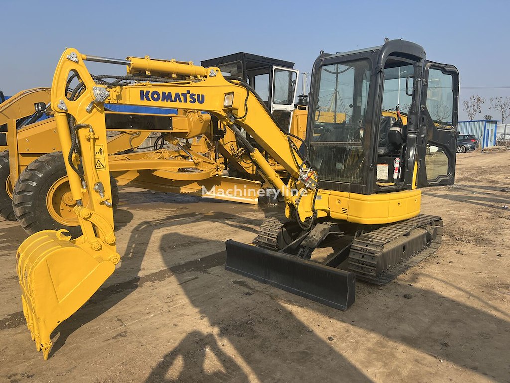 Komatsu PC30MR mini bager