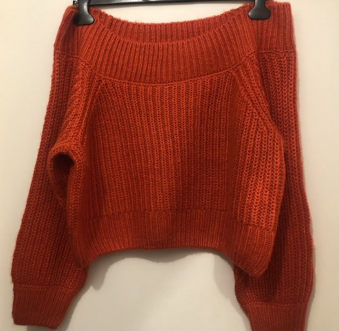 Crop H&M nov koralni džemper